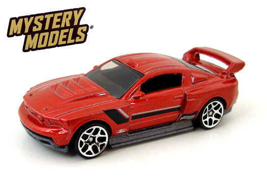 Custom '12 Ford Mustang | Model Cars | hobbyDB