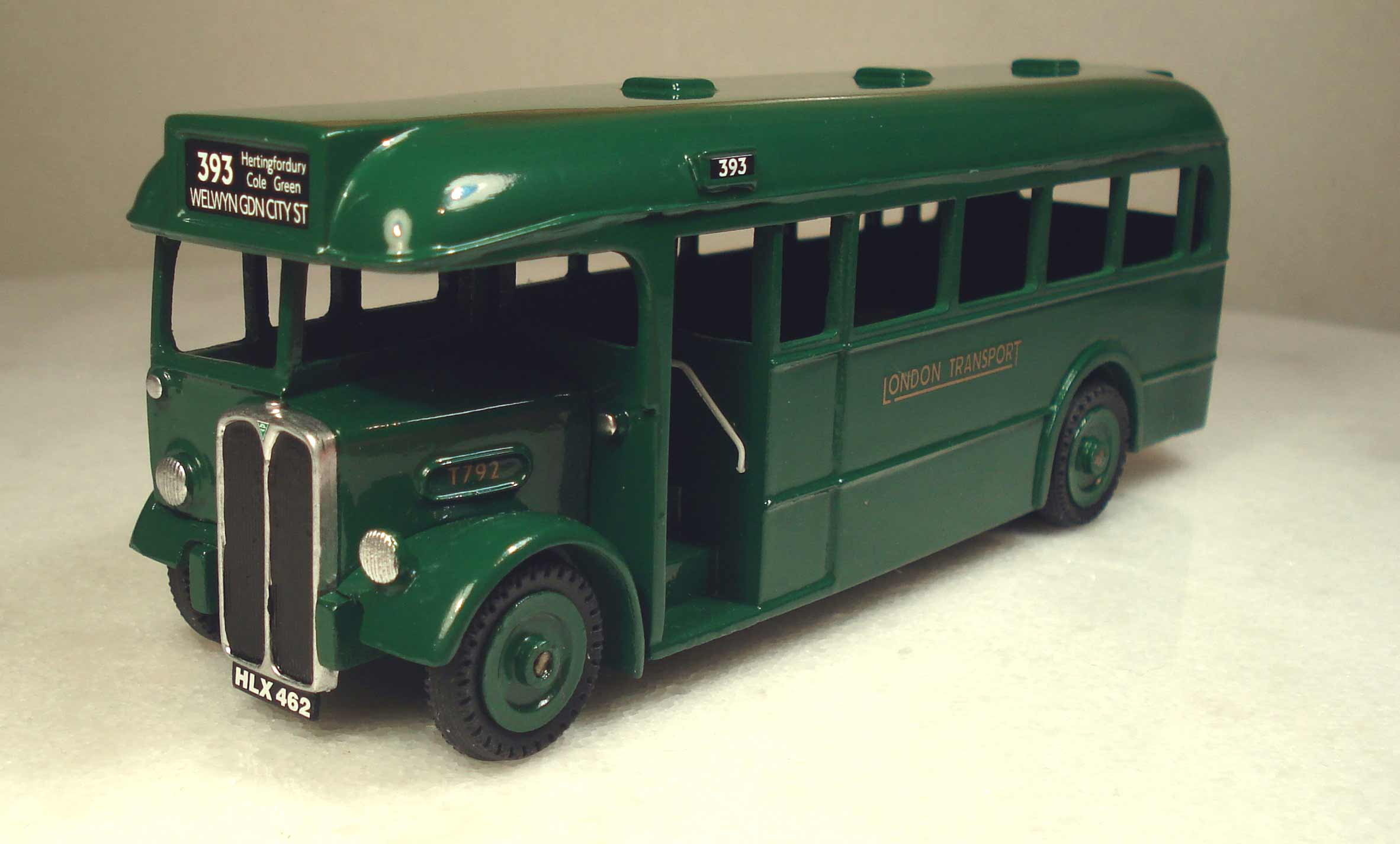 AEC Bus | Model Buses | hobbyDB