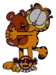 Garfield Love | Pins and Badges | hobbyDB